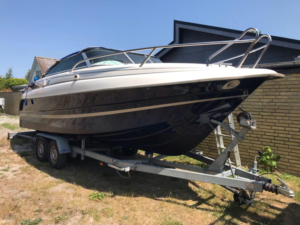 Uttern D68 TDI | Sejlklar Daycruiser TIL SALG | KBM Bådsalg